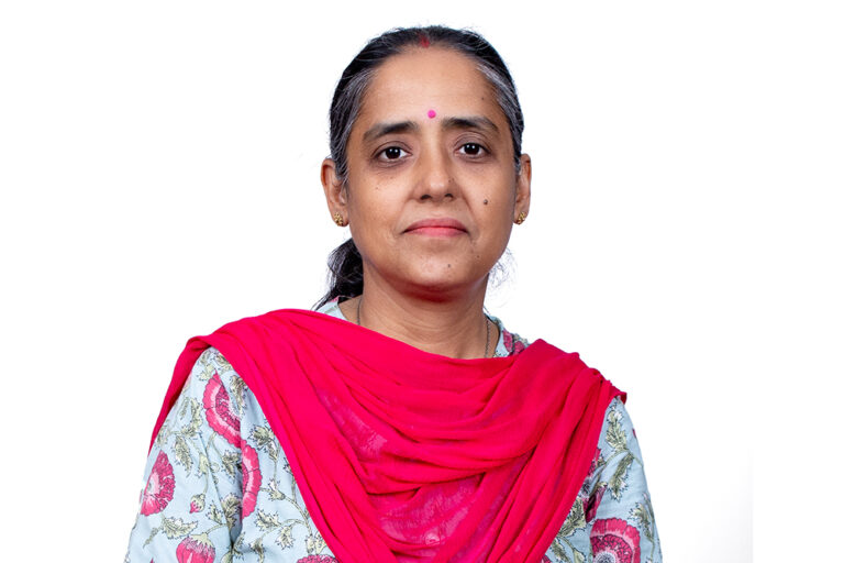 Manju Khanna - Amrita Vishwa Vidyapeetham